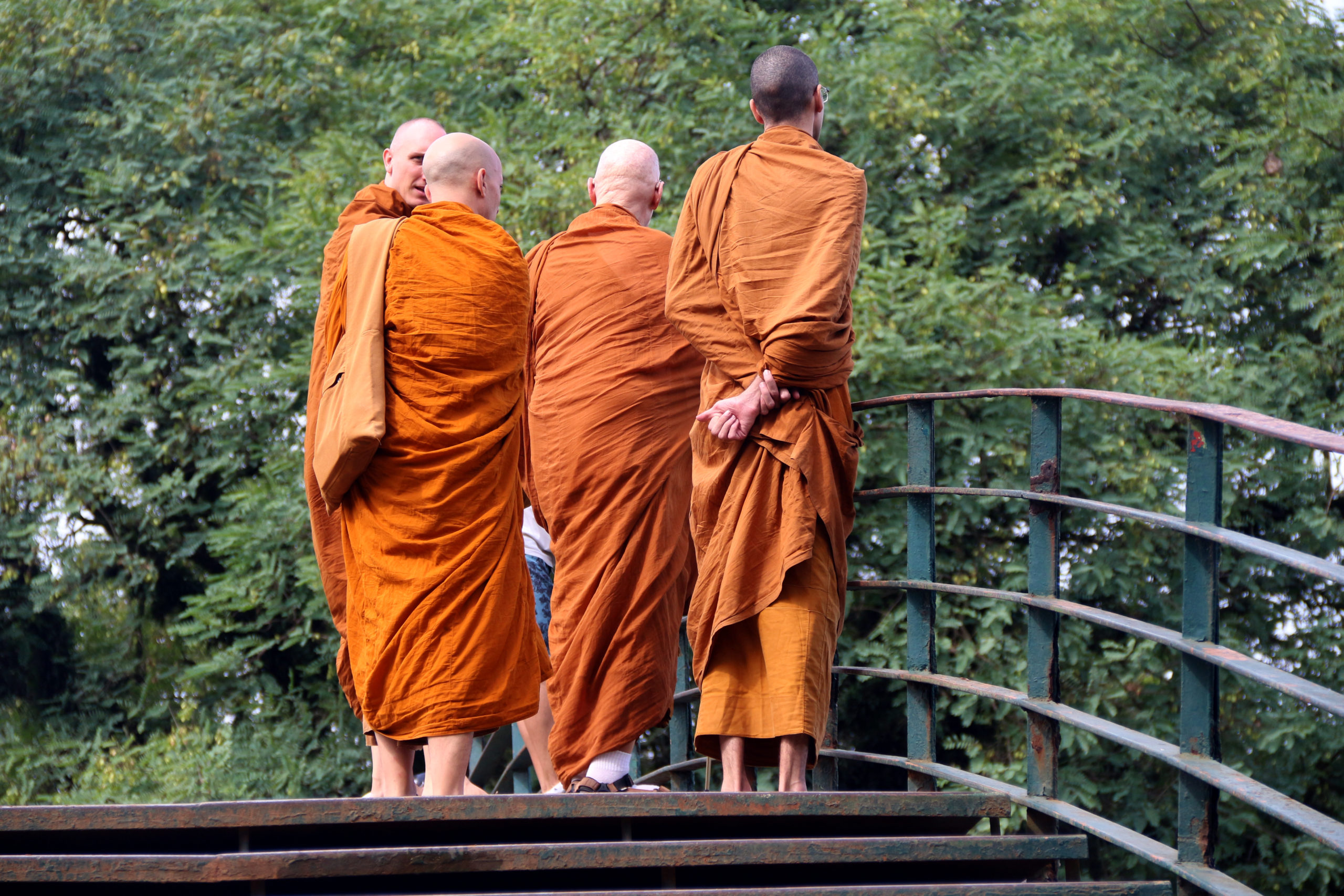 Luang Pó Sumedho - Casa de Dharma